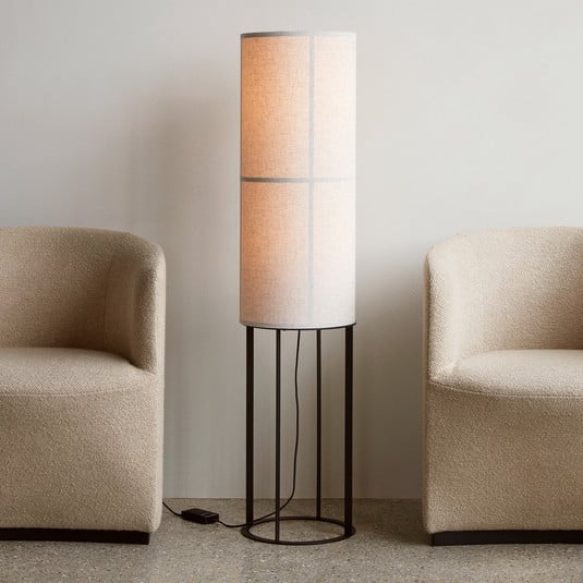 Audo Hashira lampe sur pied métal | Luminaire.fr