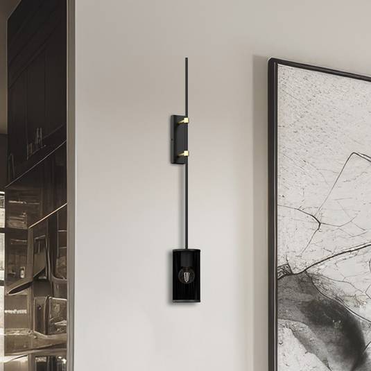 Wandleuchte Alek schwarz/messing in Fackelform | Lampenwelt.de