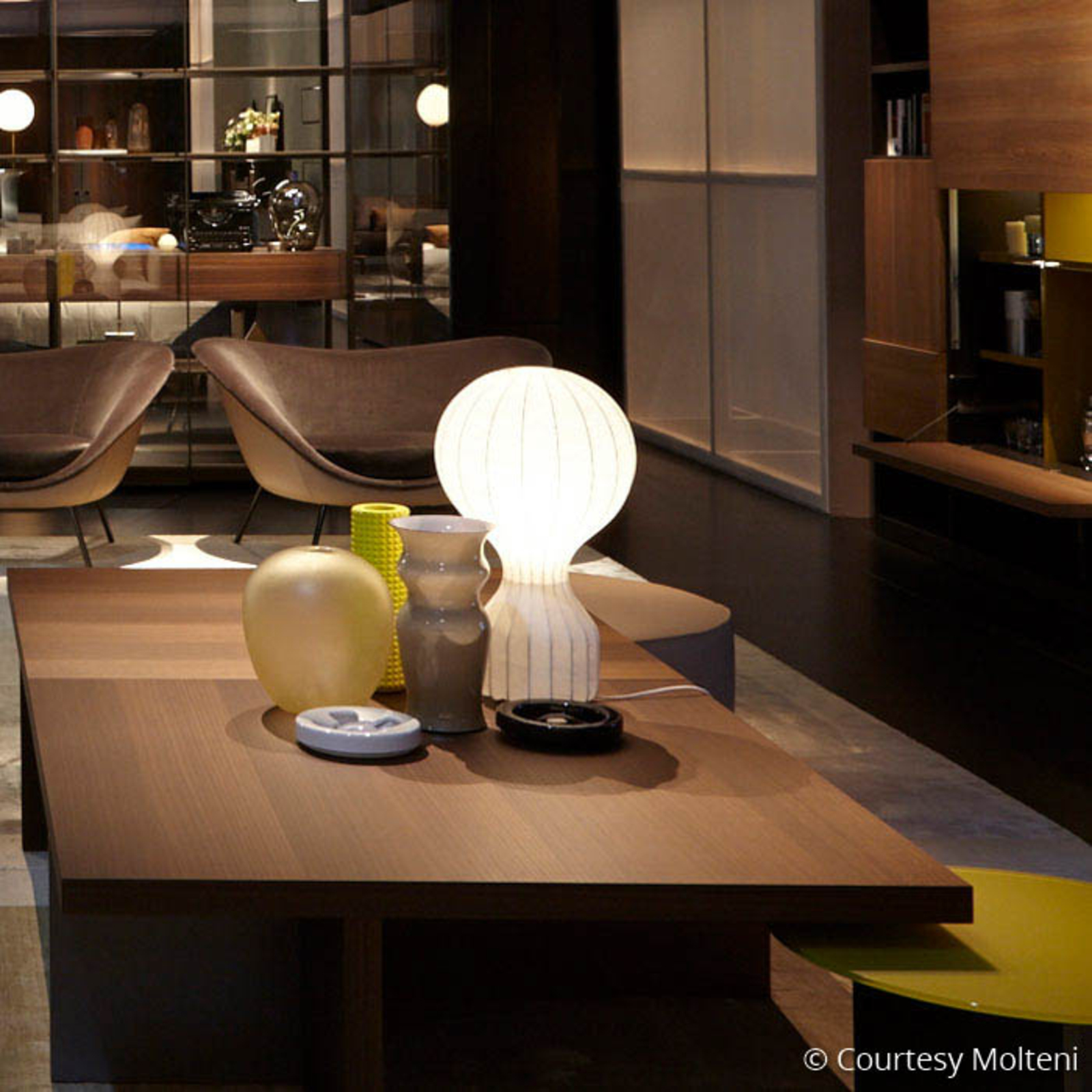 FLOS Gatto - designer table lamp, H 56 cm | Lights.ie