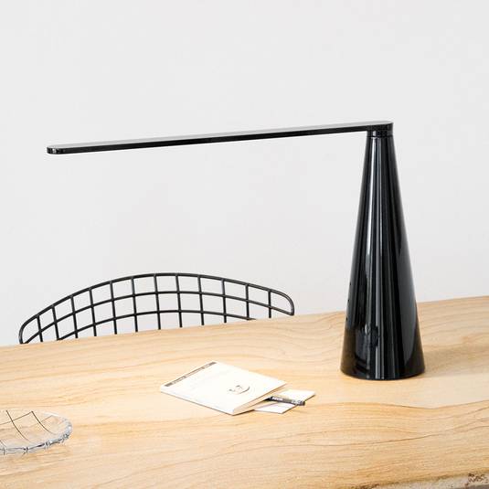 Martinelli Luce Elica LED table lamp, black | Lights.co.uk
