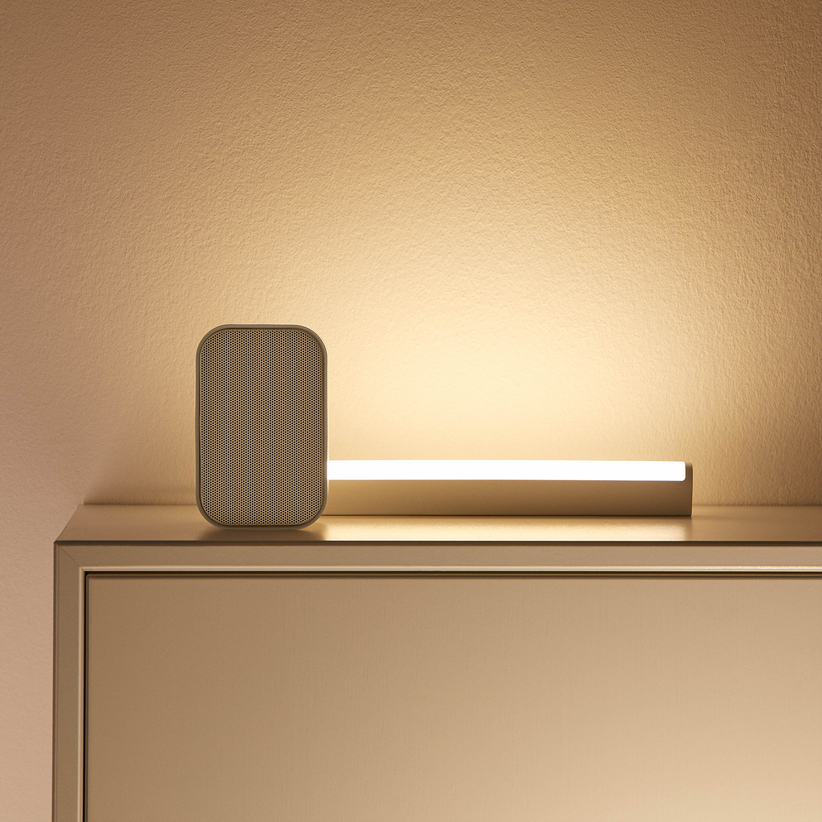 WiZ LED-Tischleuchte Light Bar, Einzelpack | Lampenwelt.de